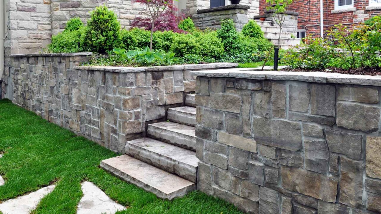Retaining Walls & Hardscapes - 3PO Grading